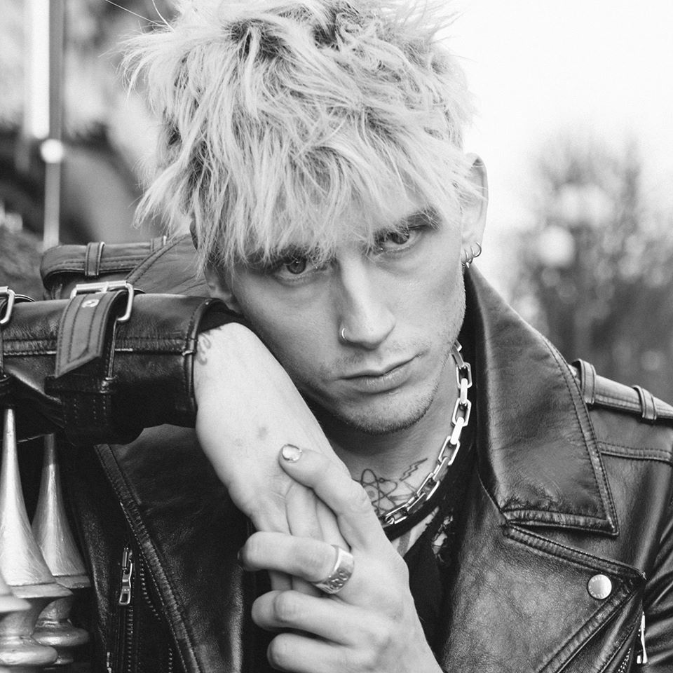 Machine Gun Kelly : la vidéo de "forget me too" avec Halsey ! - News ...