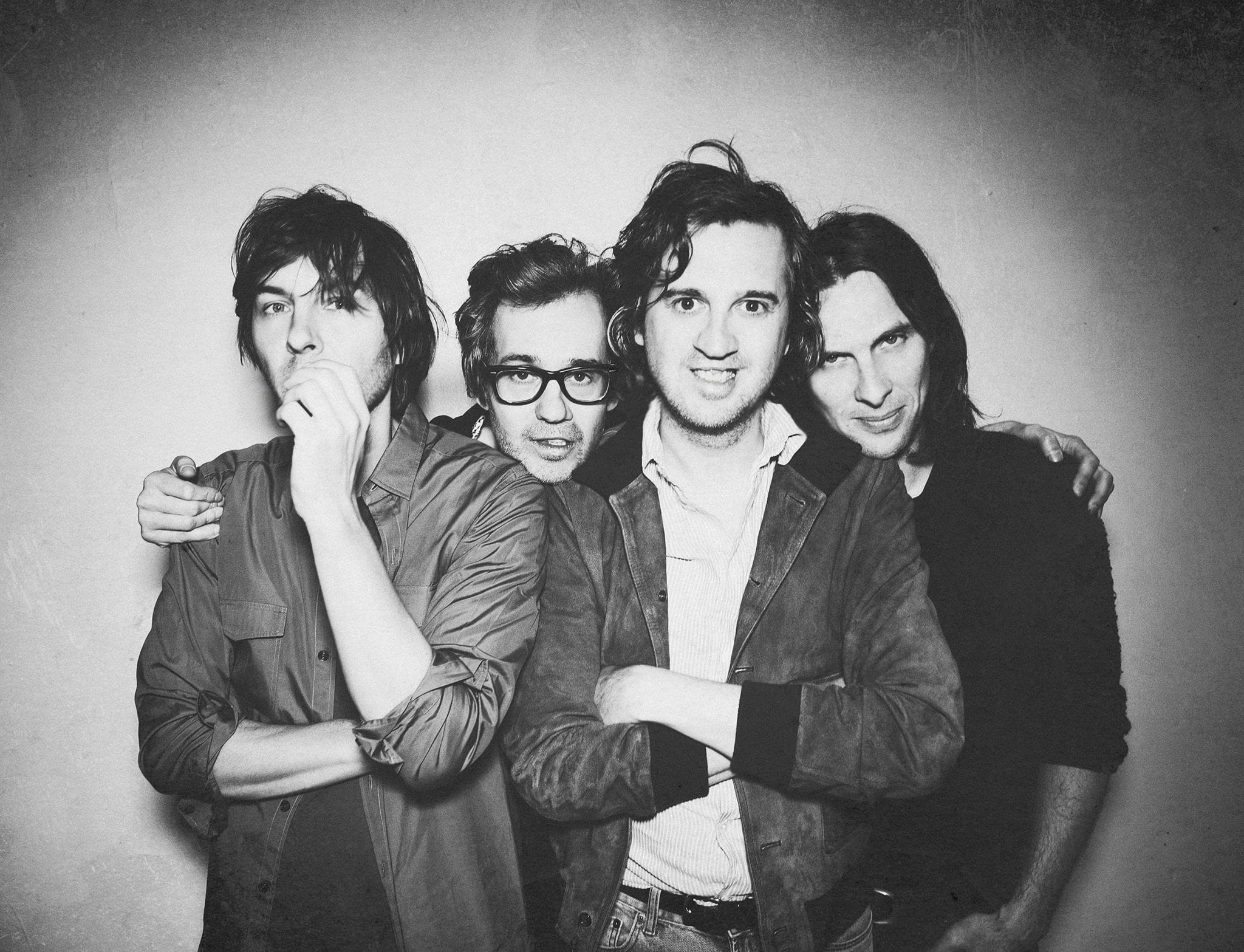 Phoenix : "Identical" en écoute ! - News - RockUrLife - webzine rock ...