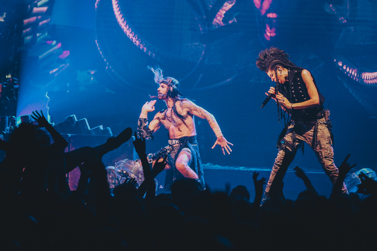 SHAKA PONK @ Zénith (19/10/23) - Reports - RockUrLife - webzine rock ...