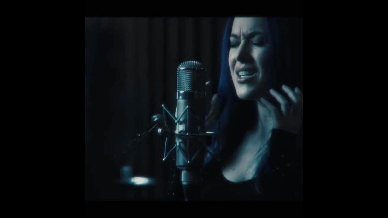 Alissa White-Gluz : la vidéo du nouveau single "A Song To Save Us All ...