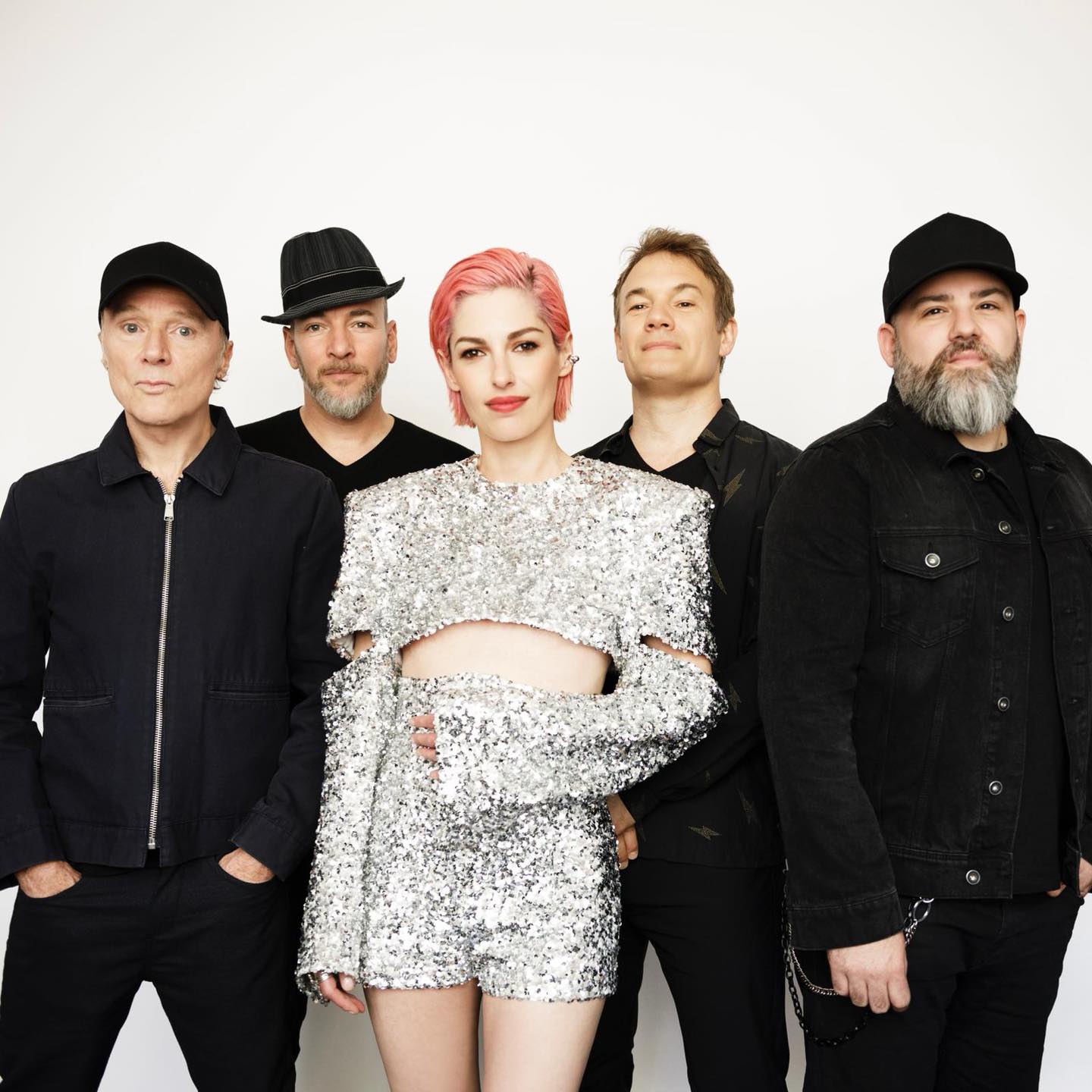 Superbus : en concert au Zénith de Paris en octobre 2025 ! - News ...