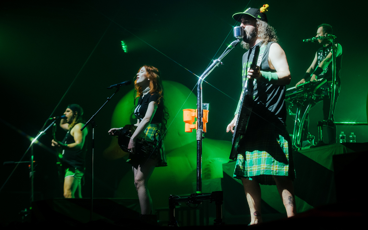 PAGANFEST 2025 @ Zénith (22/01/25) - Reports - RockUrLife - webzine ...