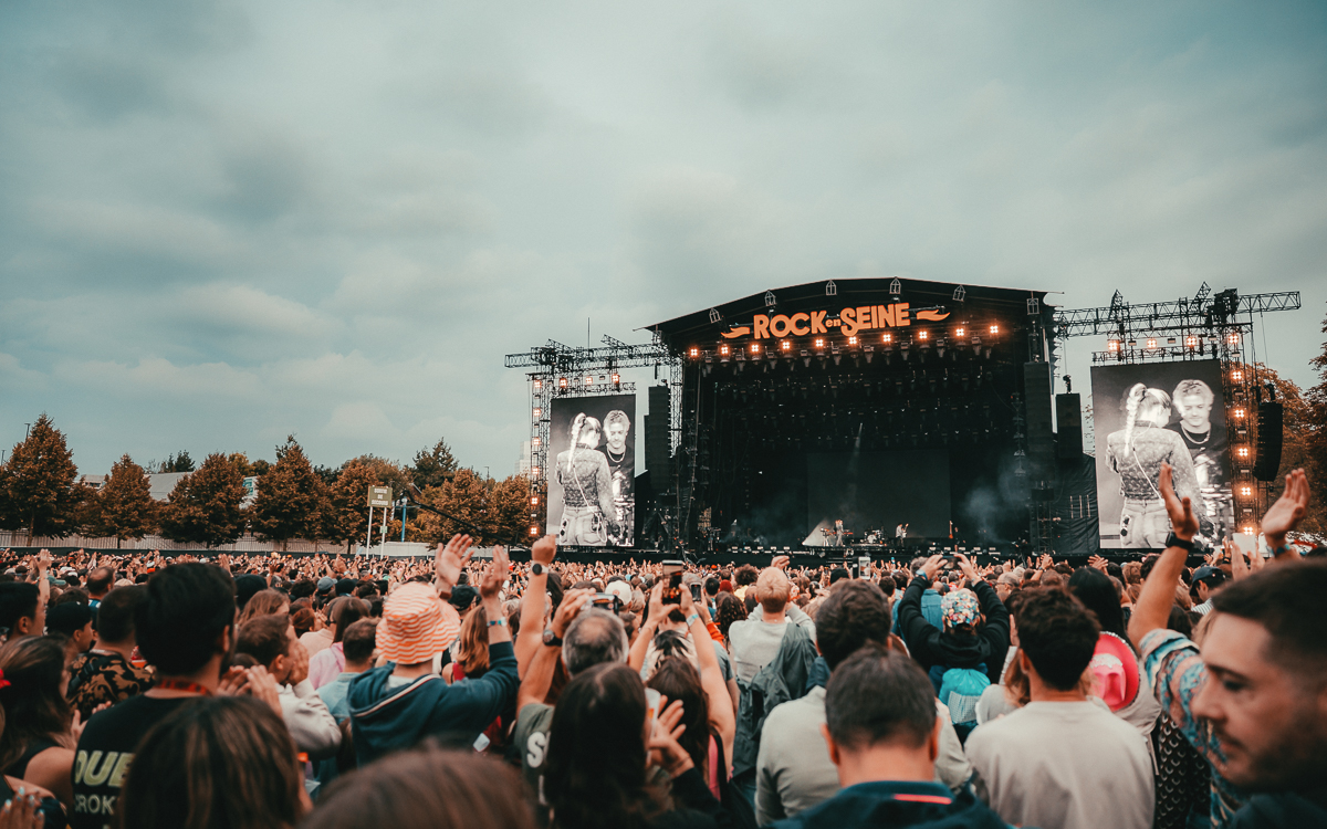 ROCK EN SEINE 2025 - Rock En Reines : une soirée 100% féminine menée ...