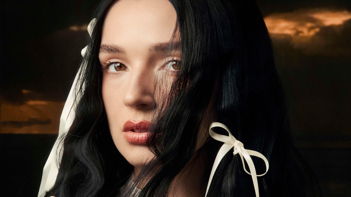 Poppy : nouveau single "Guardian" ! - News - RockUrLife - webzine rock ...